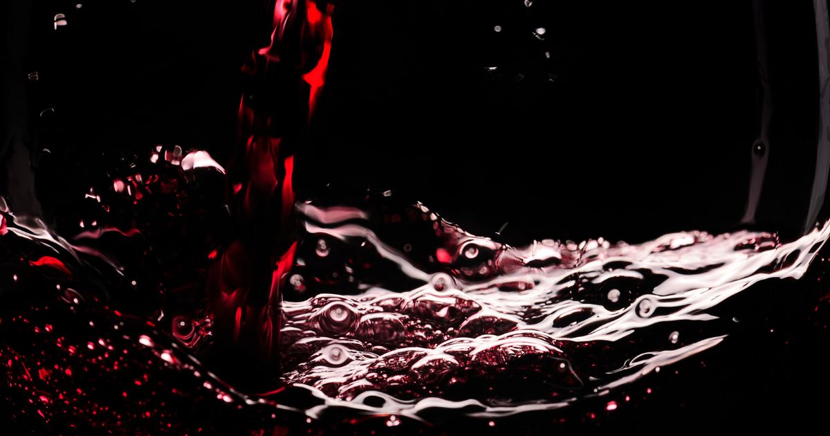 Le caratteristiche del Primitivo di Manduria Dolce Naturale - Cantine ...